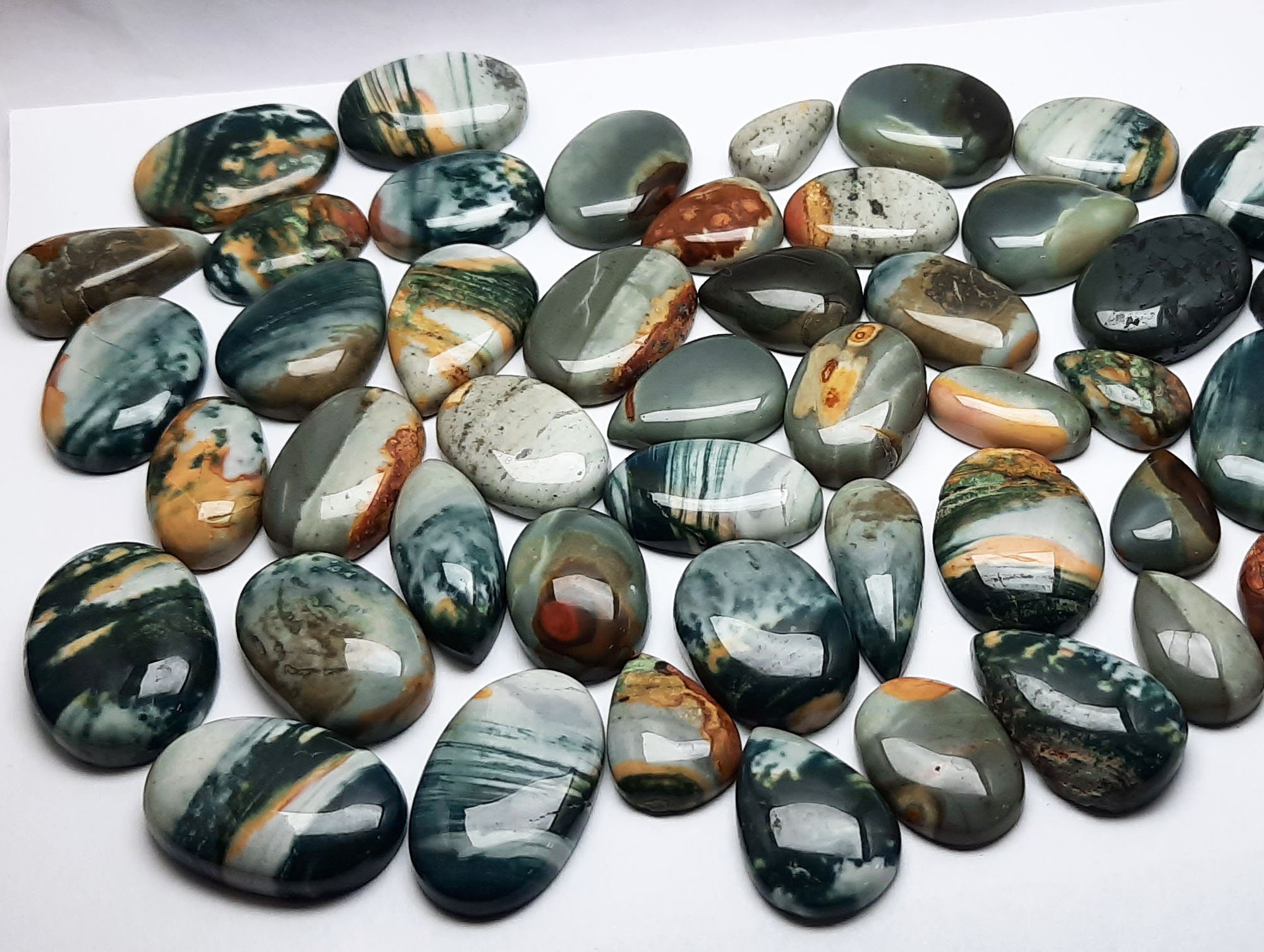 Mookaite Jasper Gemstone Lot Green and White Color Mix Shapes - Etsy Canada