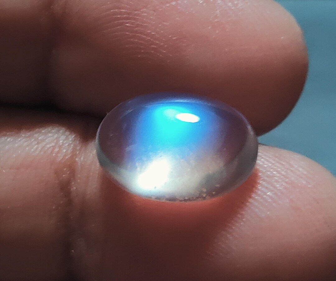 Royal Blue Moonstone/rainbow Stunning AAAA+ Quality 100 % Natural Sharp ...