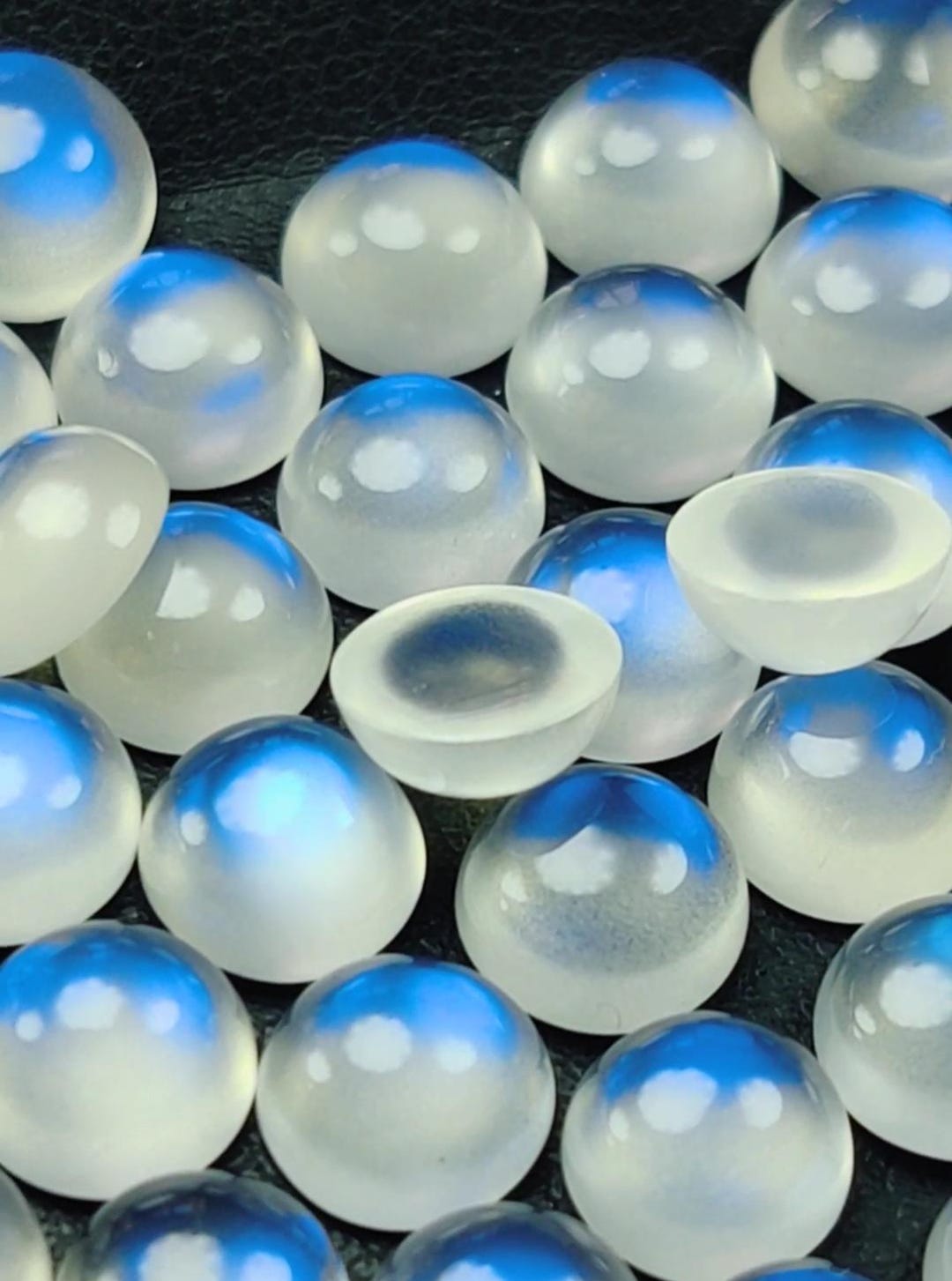 Royal Blue-flashy Milky Rainbow Moonstone Natural Round 7.00 M.M. Blue ...