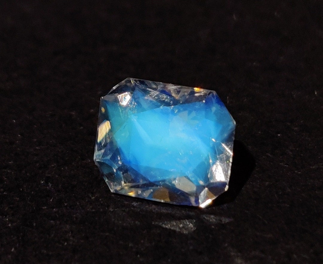 Rainbow Andesine Blue Color Flashy Stone Octagon Shape Faceted Stone 0. ...