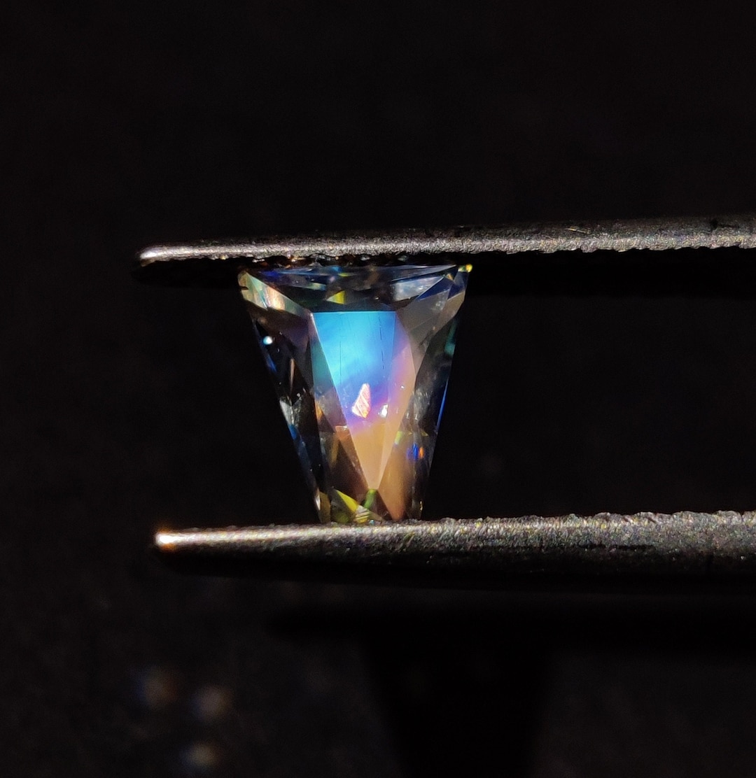 Rainbow Andesine Stone, Unique Tapper Shape, 0.70 Carat - Etsy