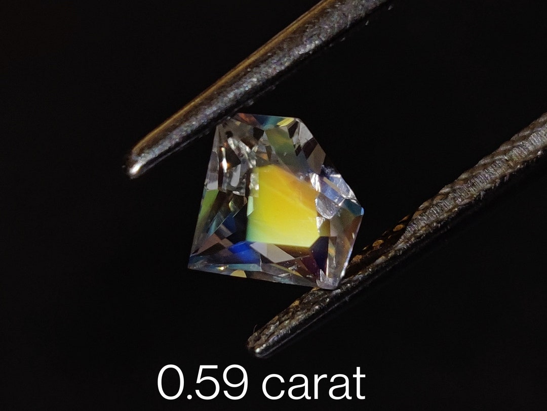 Rainbow Andesine , Diamond Cut, 0.61 Carat Gemstone - Etsy