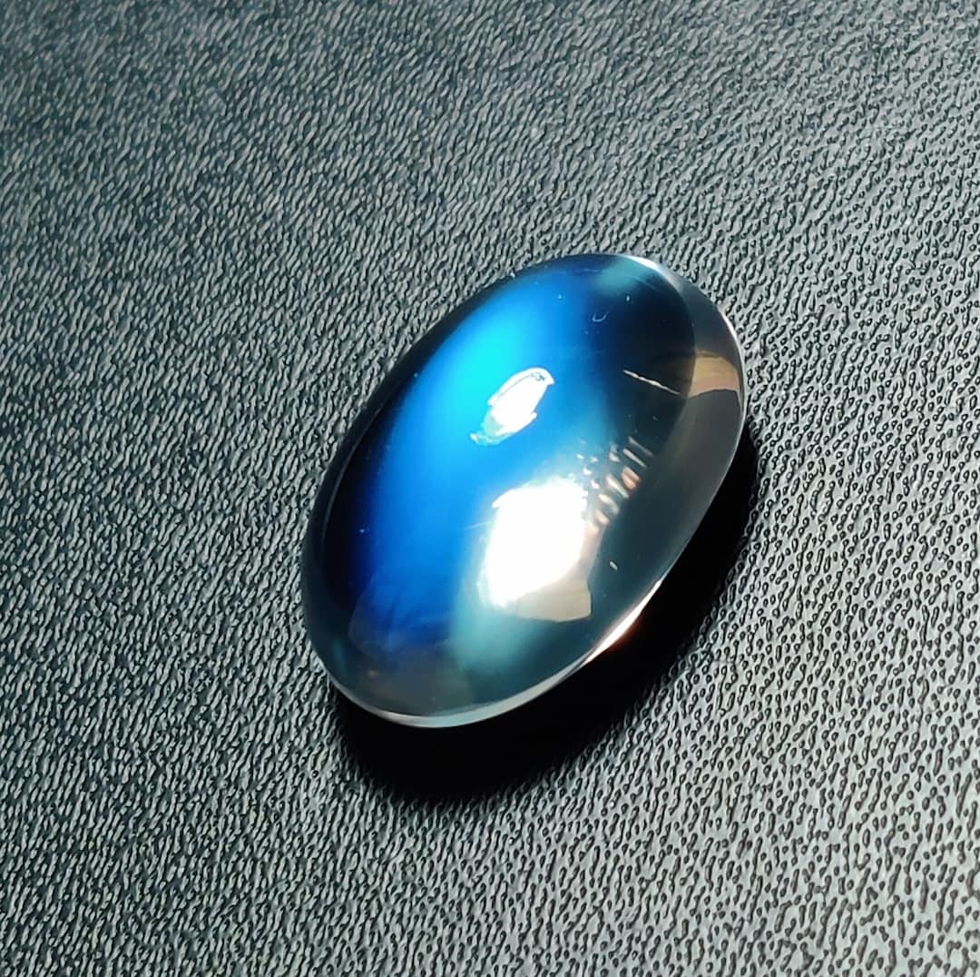 Royal Blue Moonstone Rainbow AAAA+ Stunning Quality Glass Body Clean ...