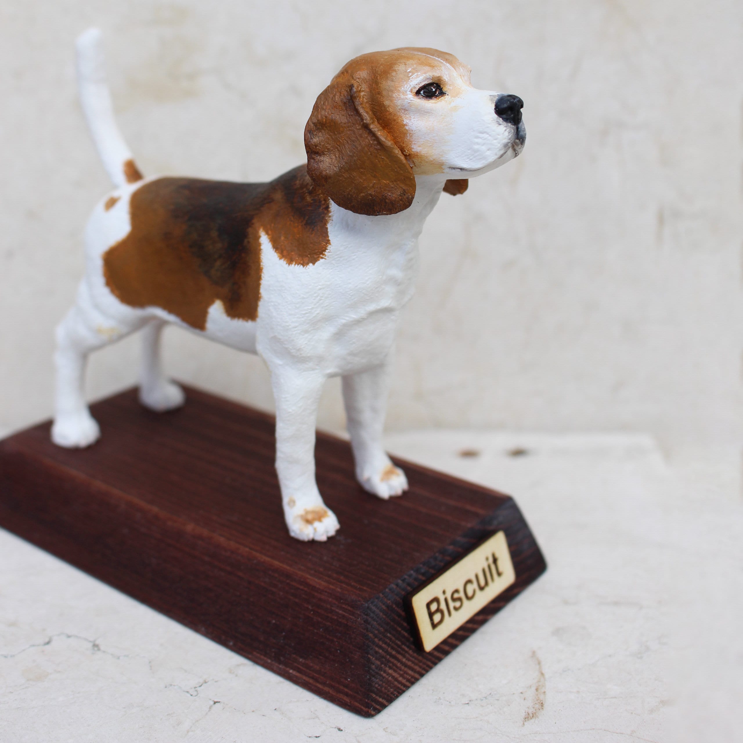 Hand-painted Custom Beagle Statue in Resin A Unique Work of - Etsy