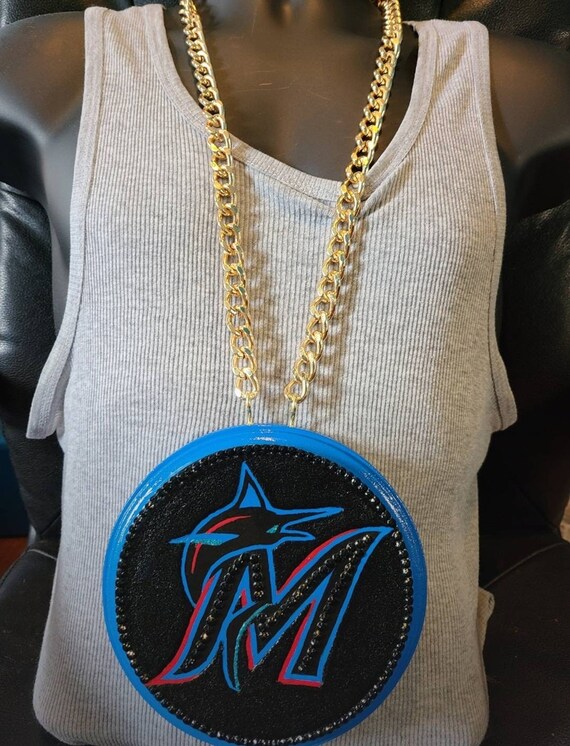 Drake Young Money Chain