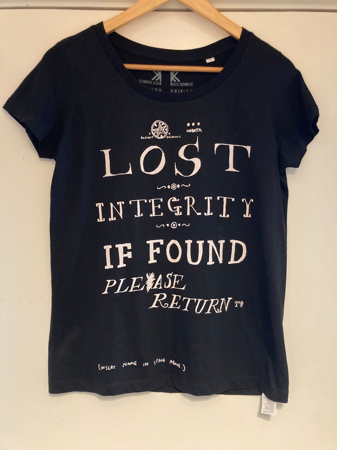 Rare Radiohead Lost Integrity Official W.A.S.T.E. Merch Black T-shirt Size Uk/eu Small (US Extra ...