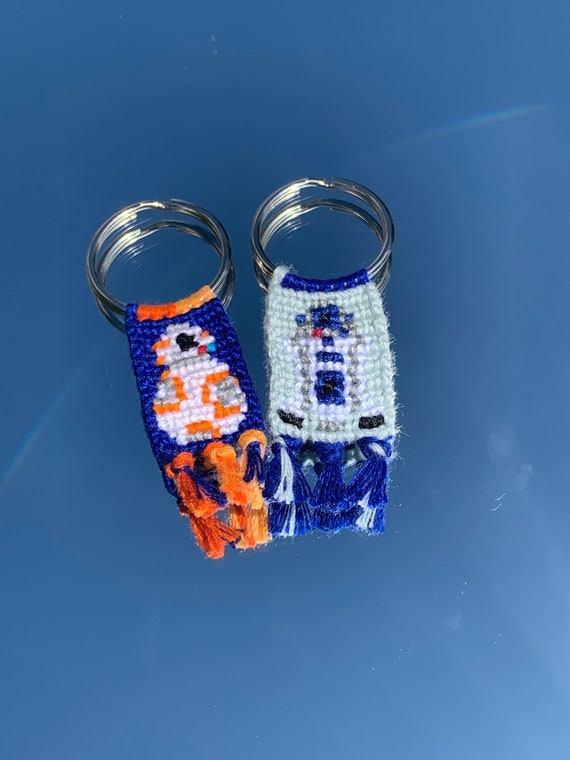 R2-D2 and BB-8 Star Wars Key Chain Friendship Bracelet - Etsy