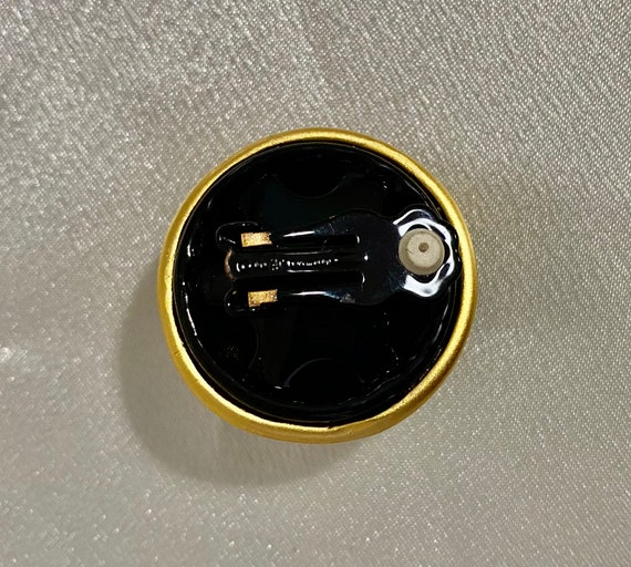 Vintage clip black and matte gold button Norma Jean D… - Gem