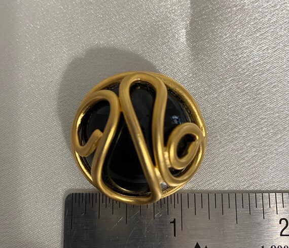 Vintage clip black and matte gold button Norma Jean D… - Gem