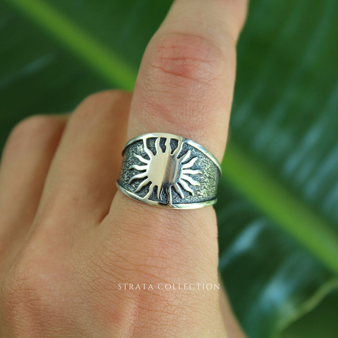 Sterling Silver Sunbeam Band Ring - Signet 925 Silver Rings for Women - Summer Astrology Sun ...
