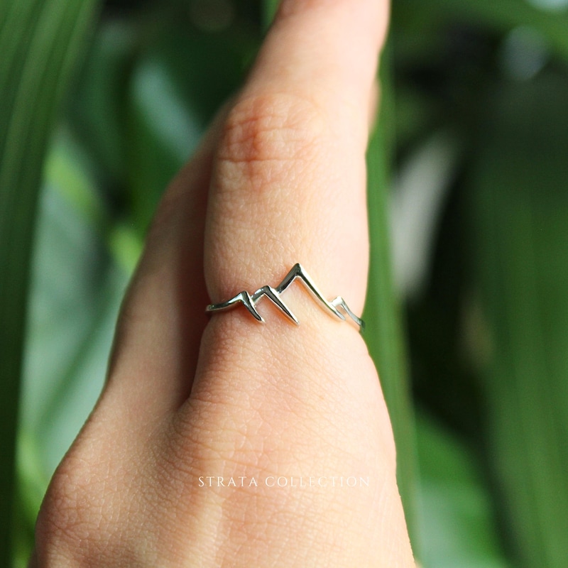 Mountain Range Ring - Etsy