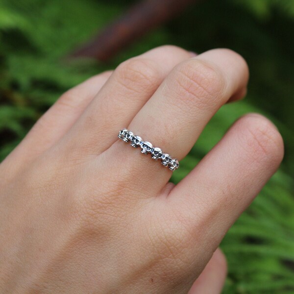 Edgy Ring - Etsy