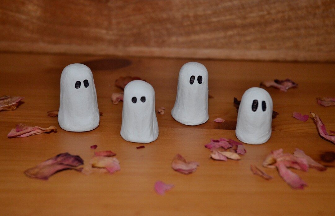 Classic Ghosties Ghost Spooky Alternative Decor Gothic Goth Sheet Ghost Halloween Spooks Boo ...