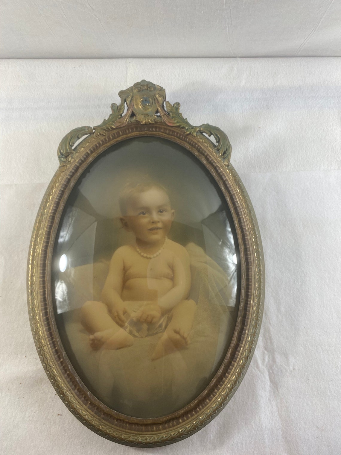 Antique Oval Photograph of a Baby in Raised Oval Frame - Etsy