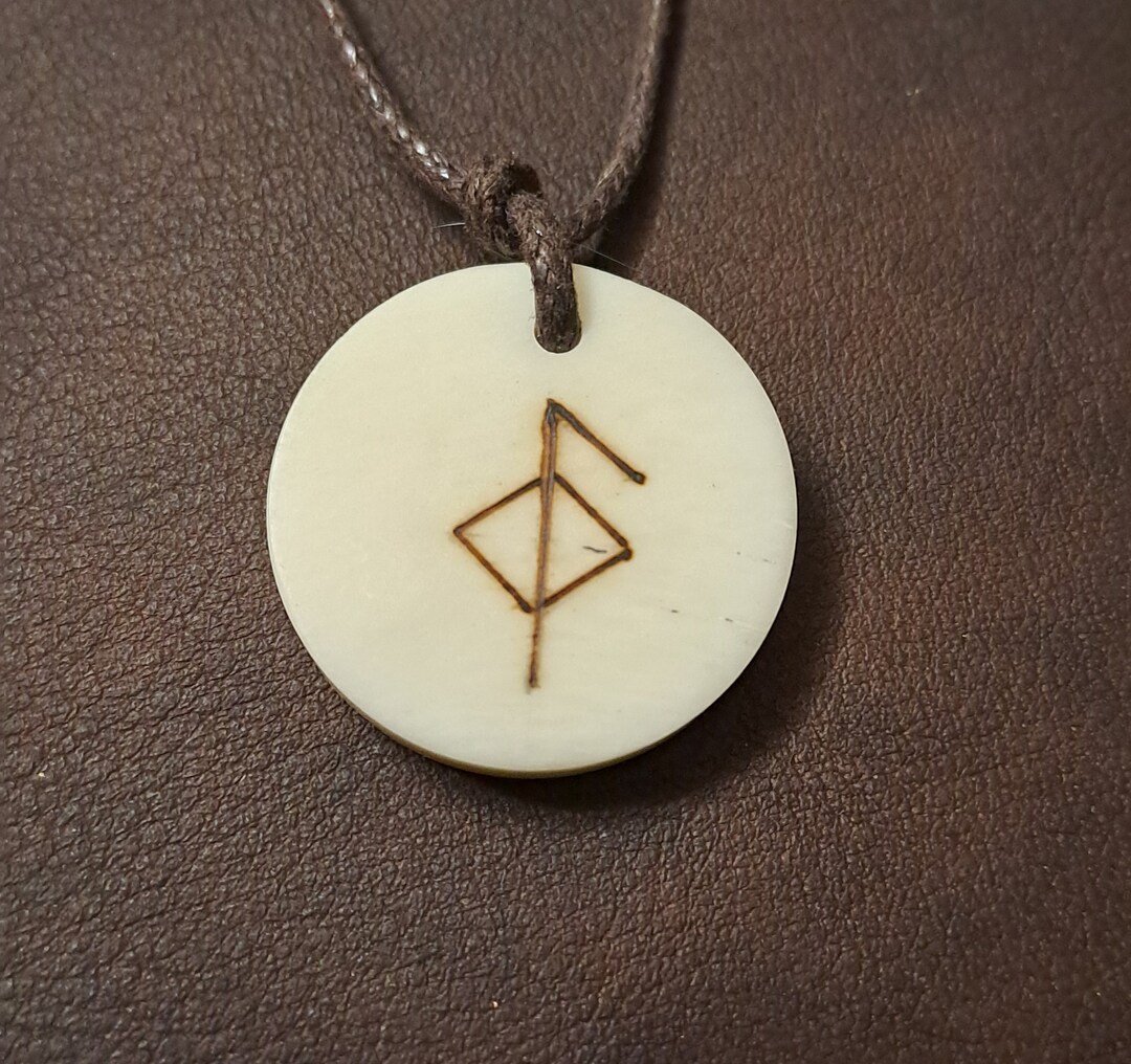 Bindrune Bone Pendant Viking Rune Protection Amulet Handmade Pyrography ...