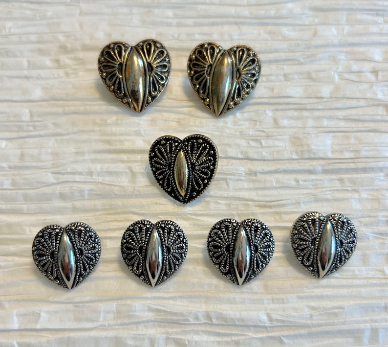 Vintage Heart Filigree Buttons, Lightweight Gold-tone and Silver-tone ...