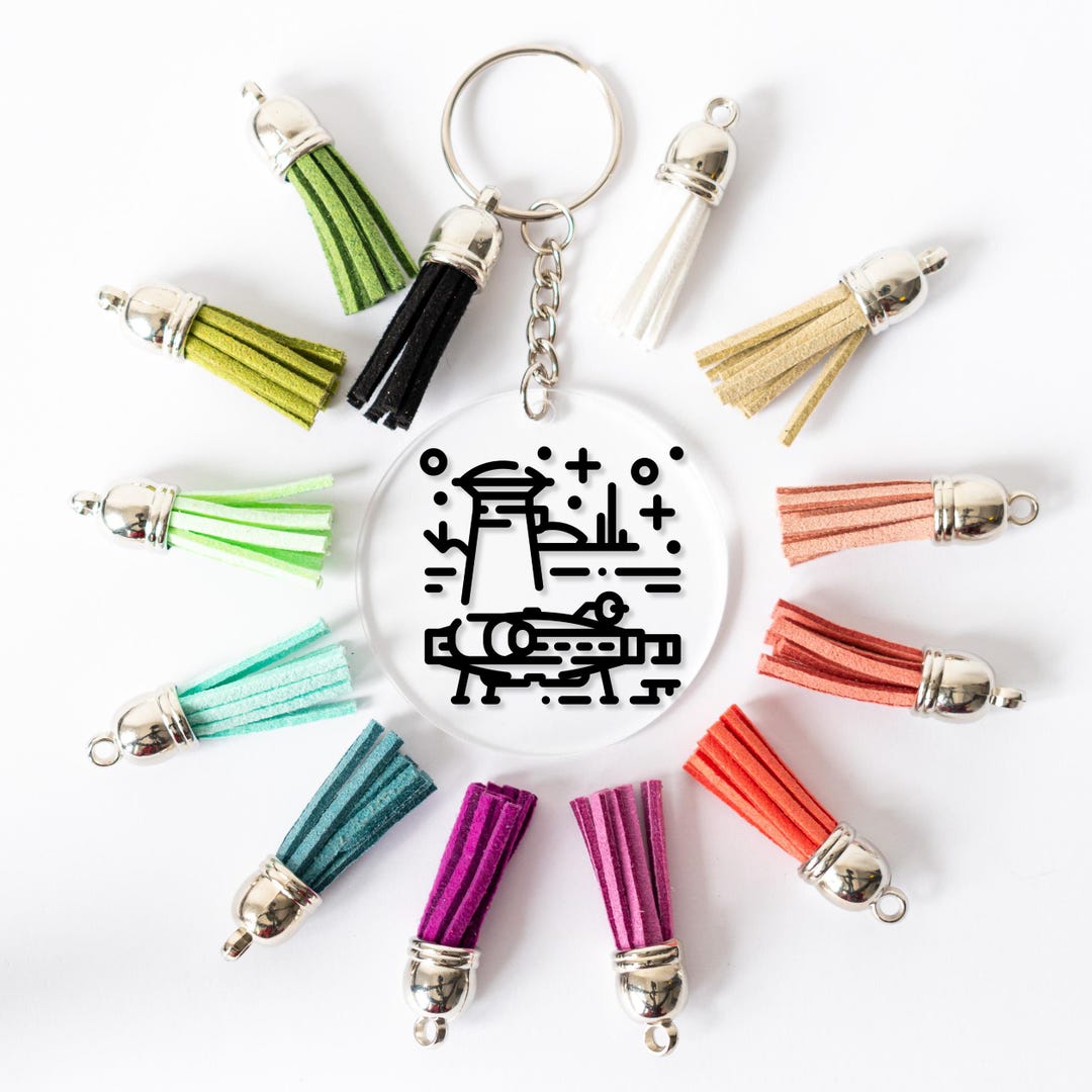 Galaxy's Edge Keychain | Black Spire Outpost | Batuu | Choose Your ...