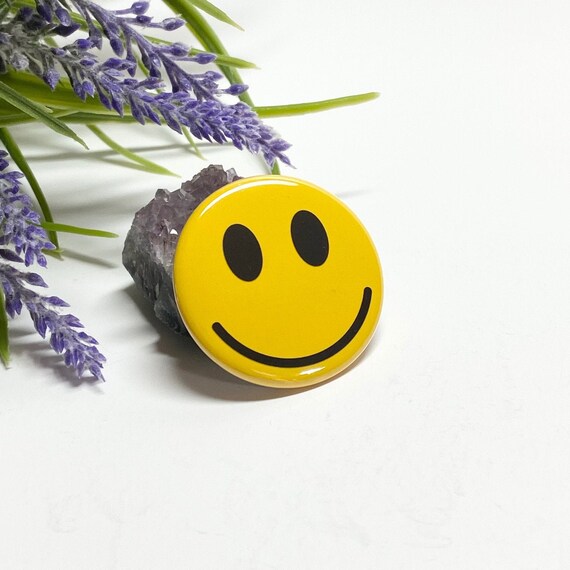 Classic Yellow Smiley Face Button Yellow Smiley Face Pin | Etsy