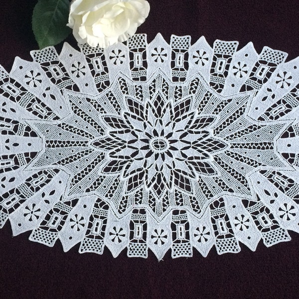 White Lace Doilies - Etsy