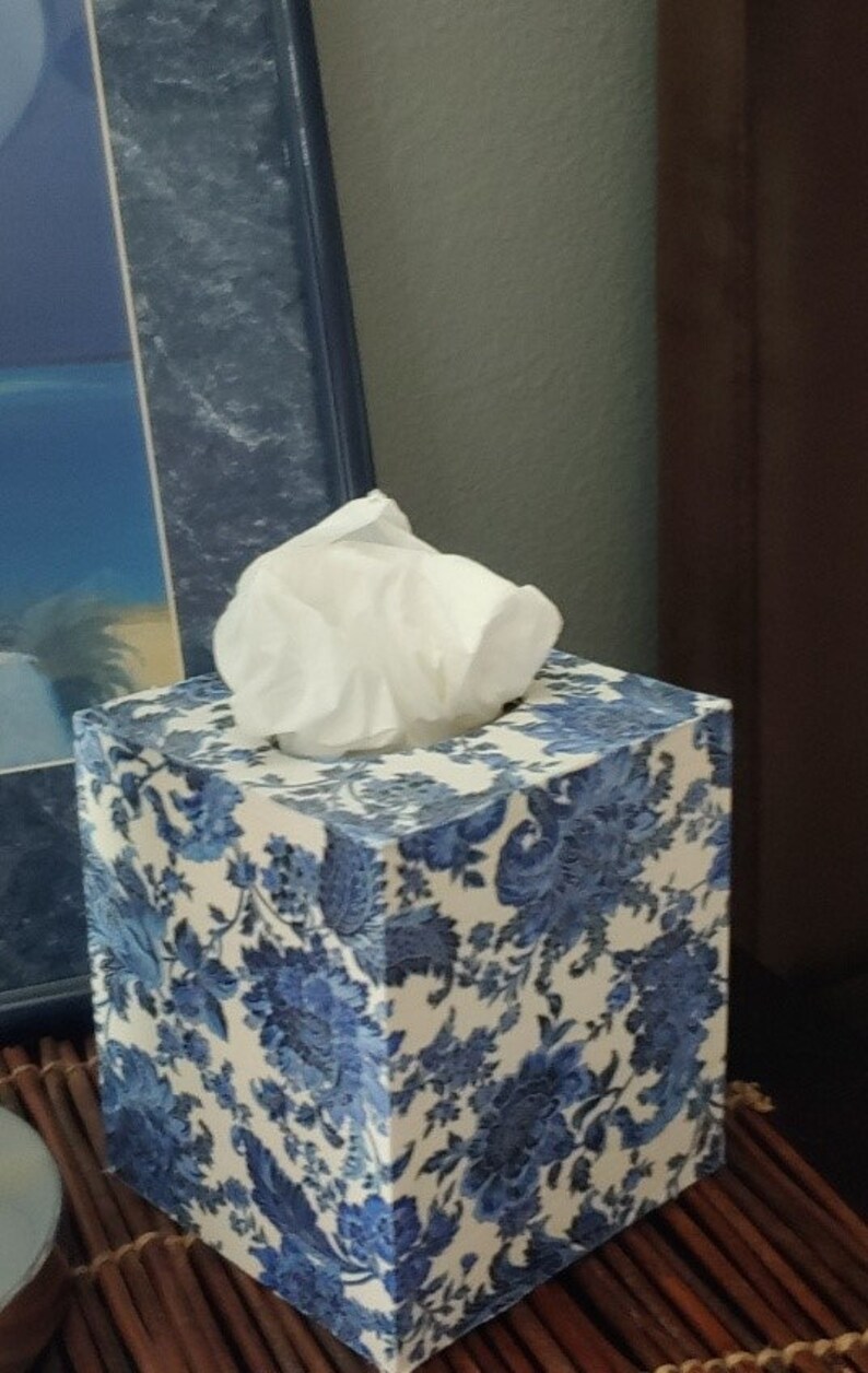 Dark Blue Tissue Box Vintage Tissue Box Chinoiserie Tissue - Etsy