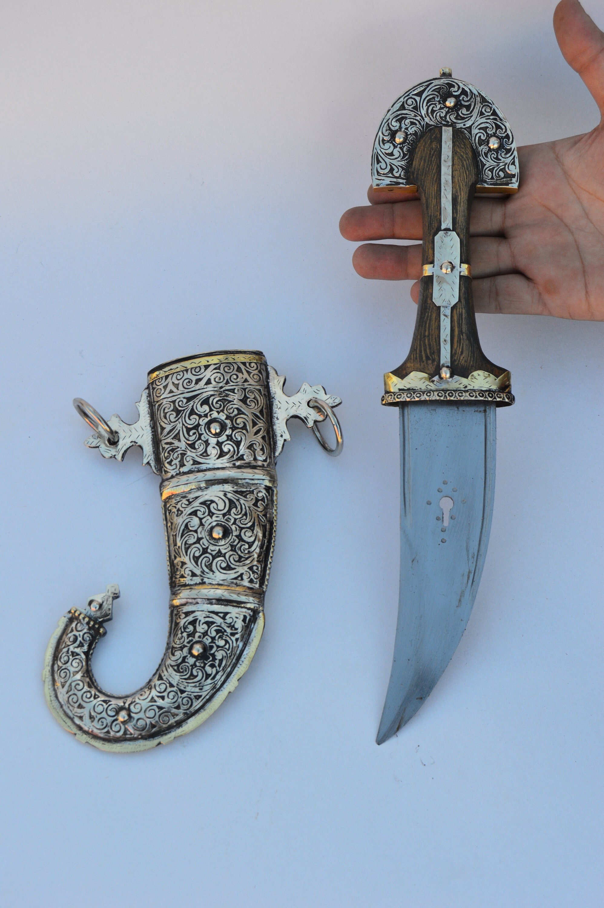 Khanjar Knife