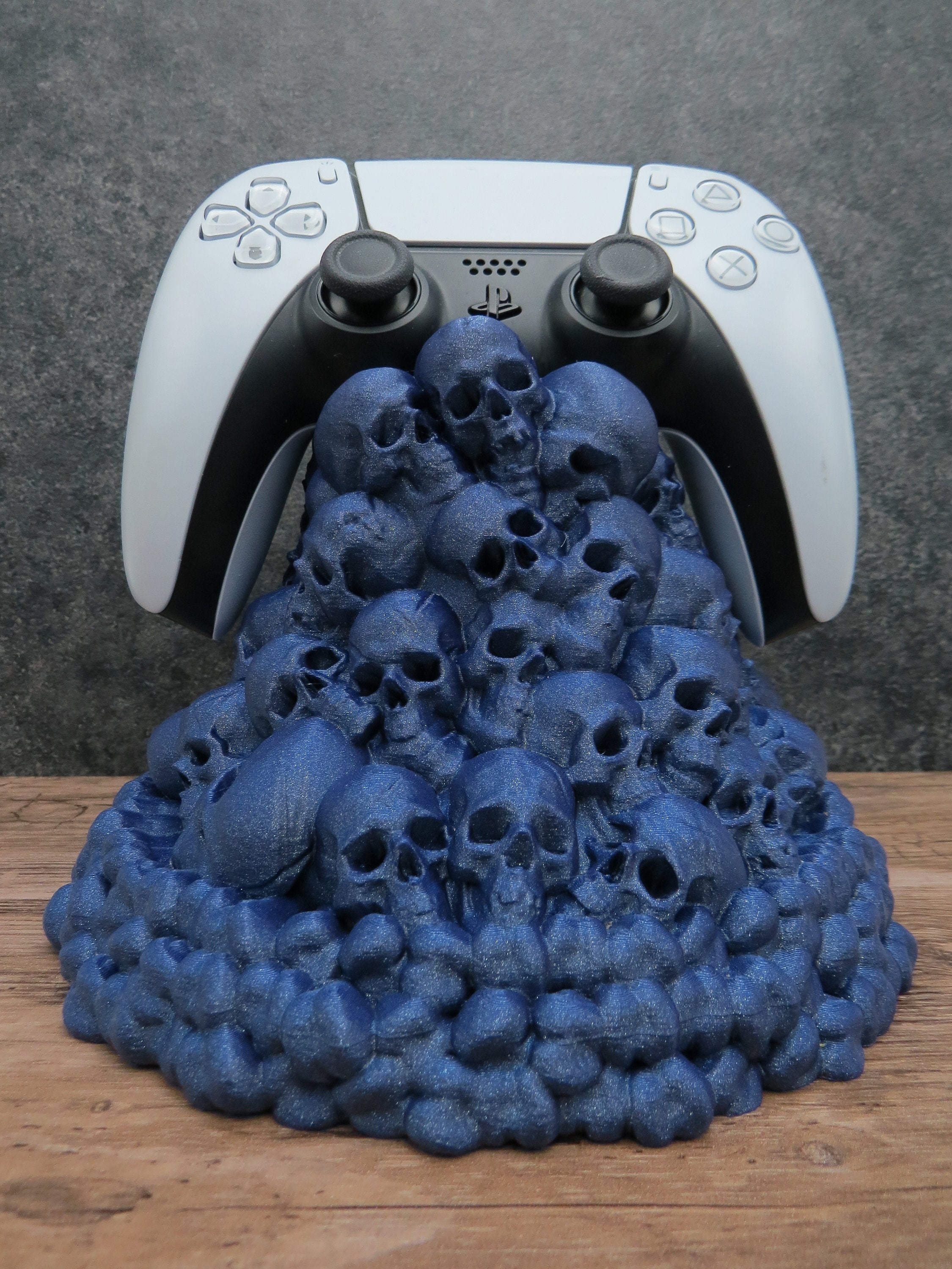 Skull Controller Stand 10 Colors for Xbox, Playstation, Switch Pro ...