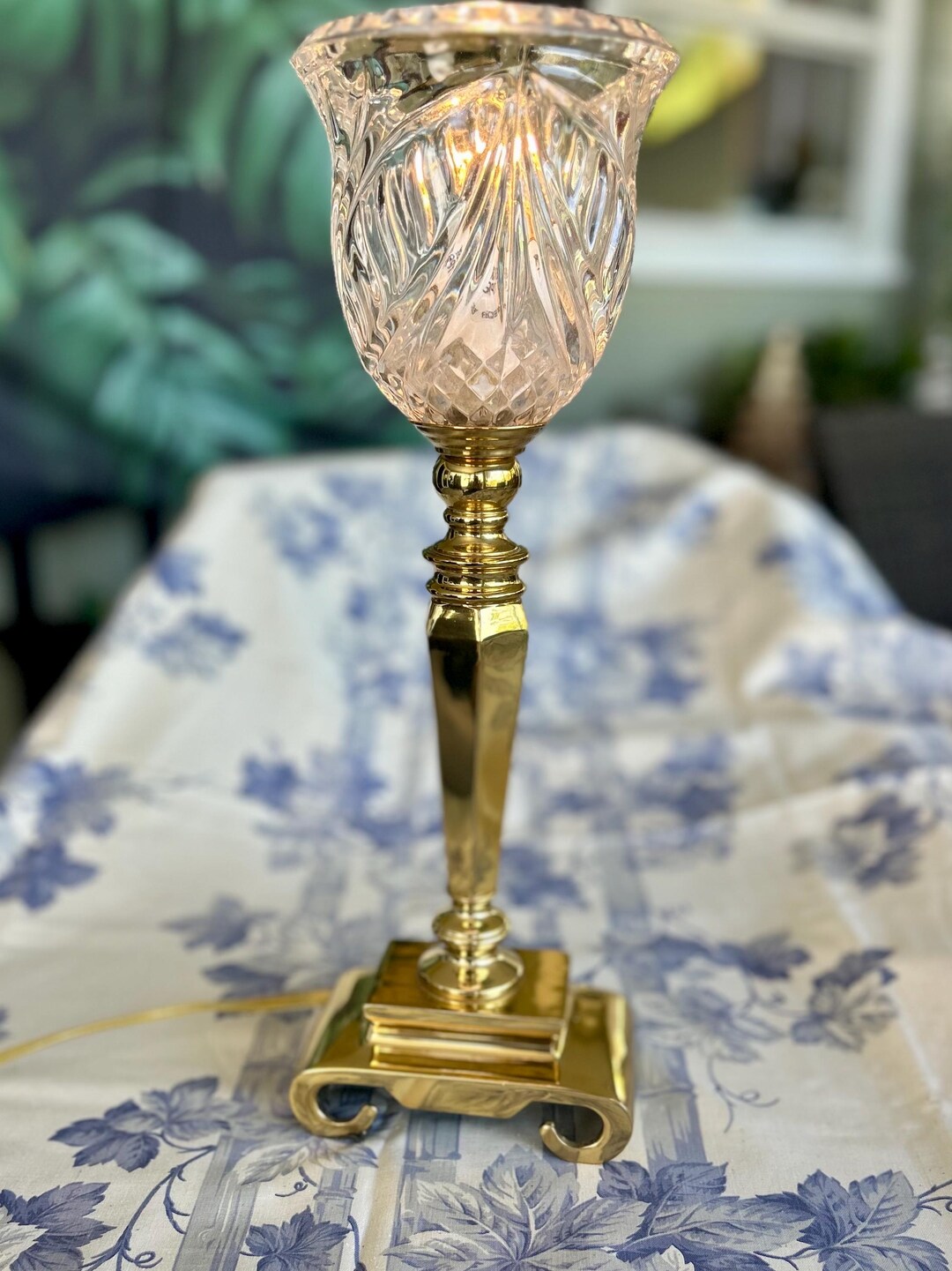 Vintage Chinoiserie Excelsior Brass Torchiere Table Lamp With a Flute ...