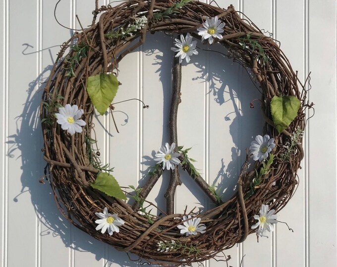 Daisy Peace Sign Wreath - Etsy