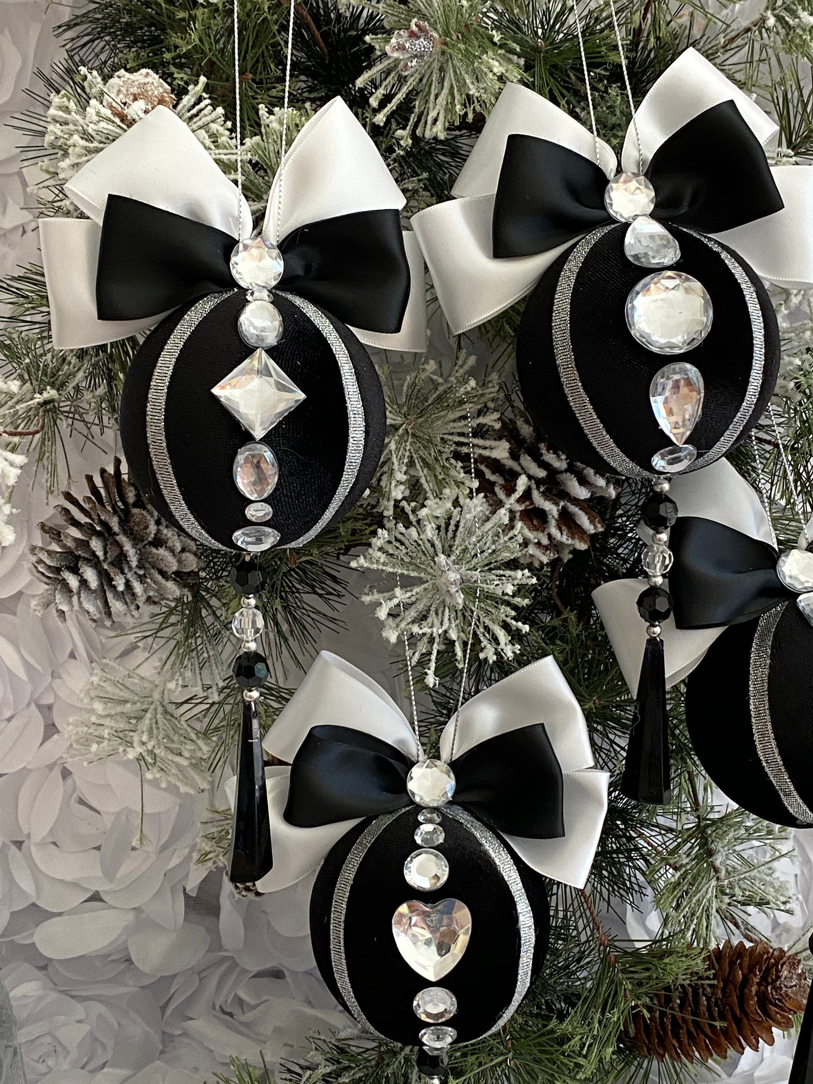 Black and White Christmas Ornament Black an White Christmas - Etsy