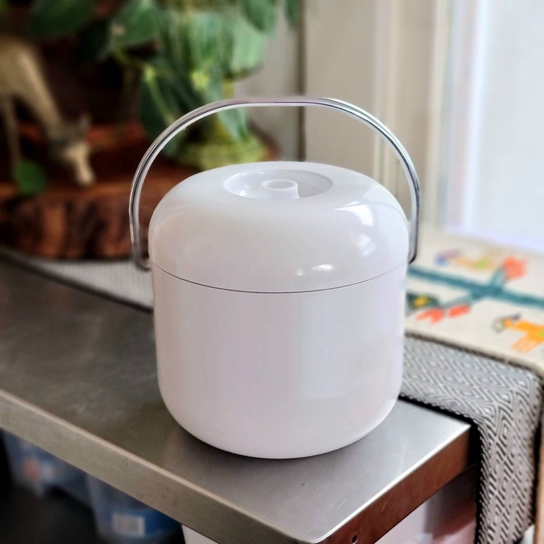 Ingrid Mod Melamine Insulated Ice Bucket W/ Chrome Handle, Vintage Ice ...