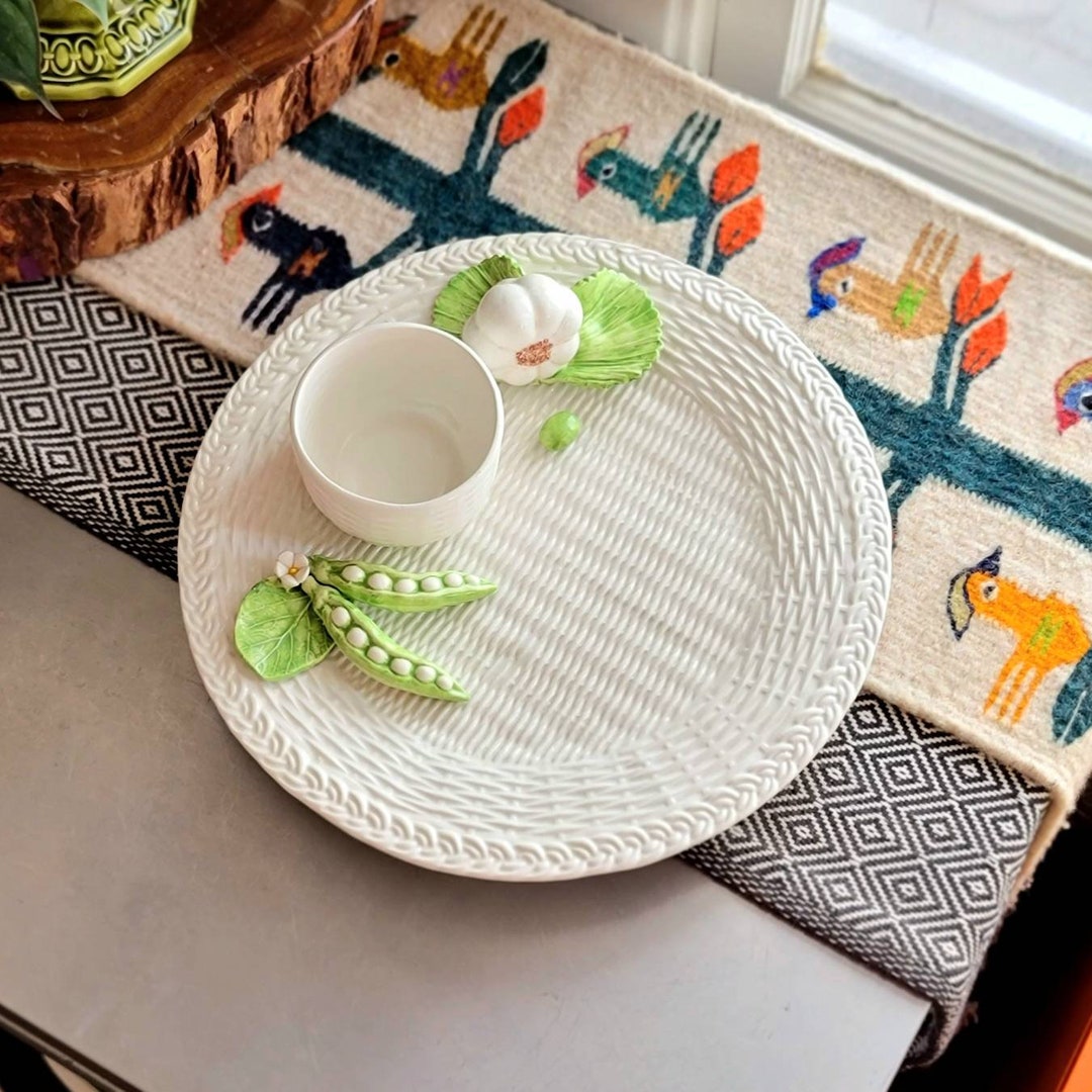 The Mane Lion Garlic and Peas Basketweave Chip and Dip Made in Italy ...