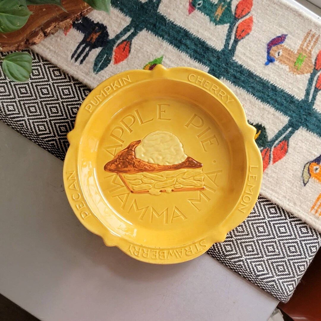 Mamma Mia USA Pottery Marigold Ceramic Pie Dish, Ceramic Pie Pan ...
