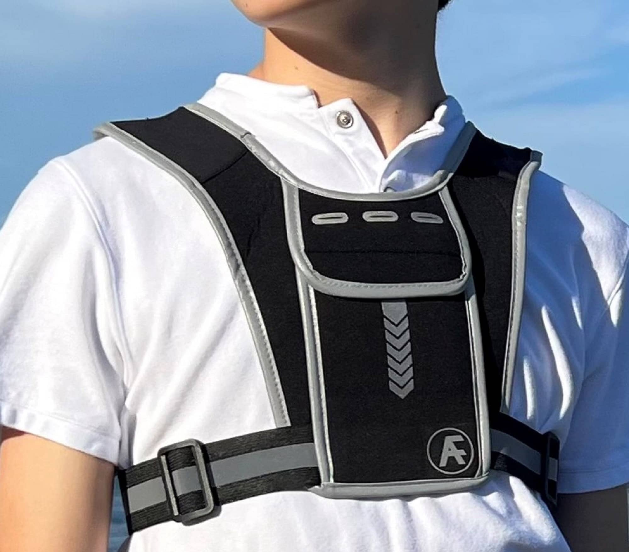 Pro Runner Reflective Adjustable Vest Designed for Marathon With ...