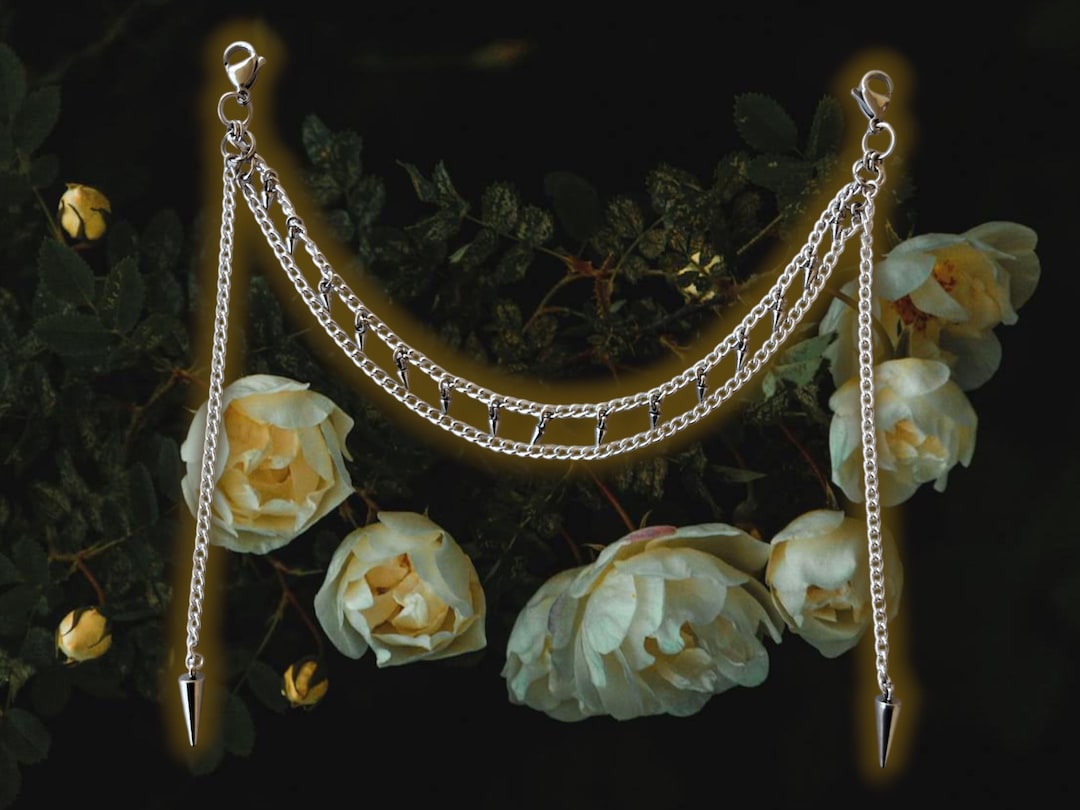 VAMPIRES Gothic Spiked Mask Jewelry Chain With Lanyard | Tooth and ...