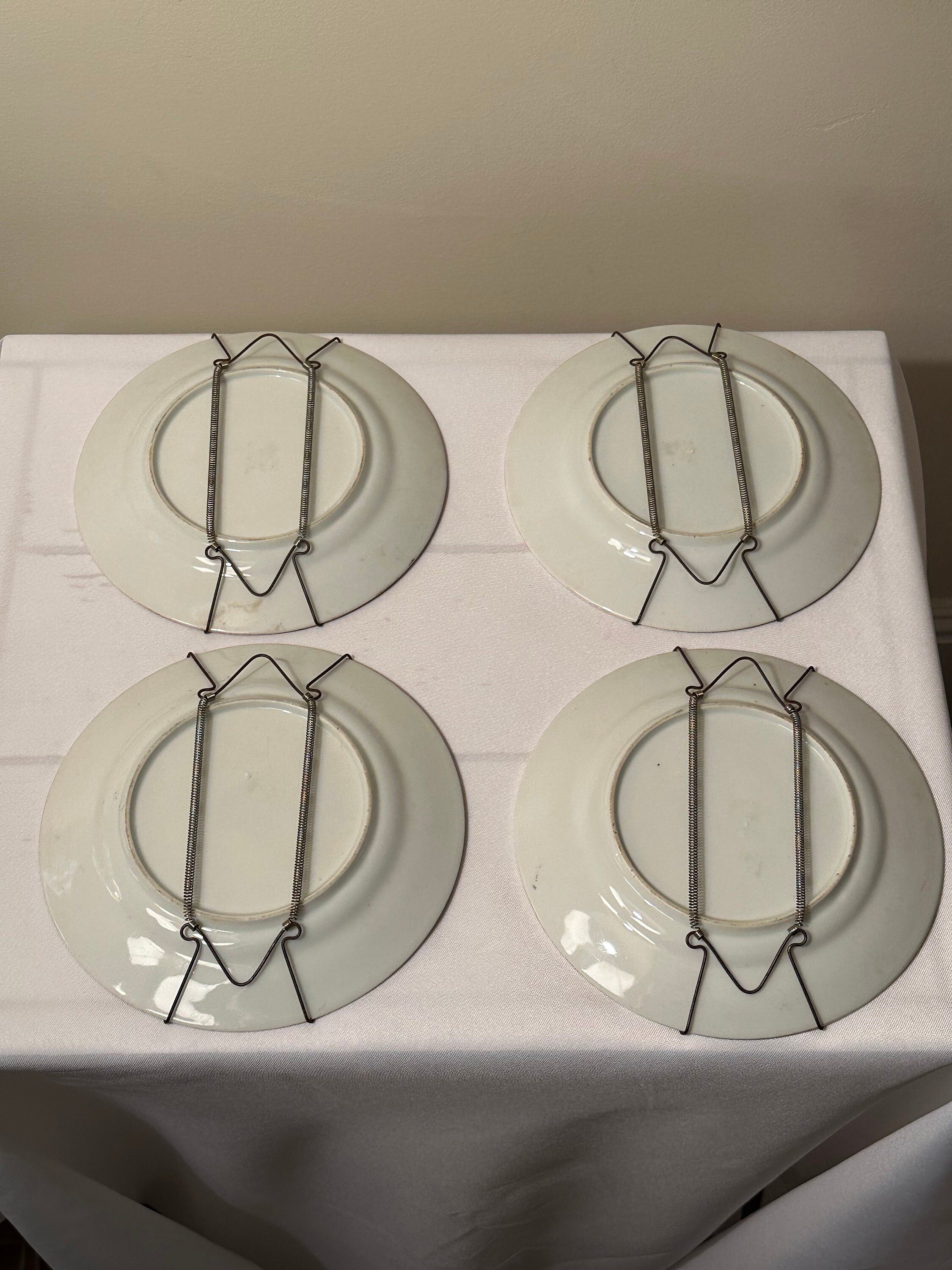 VINTAGE || Victorian Fish Plates With Wall Hangers, Set of 4 - Etsy