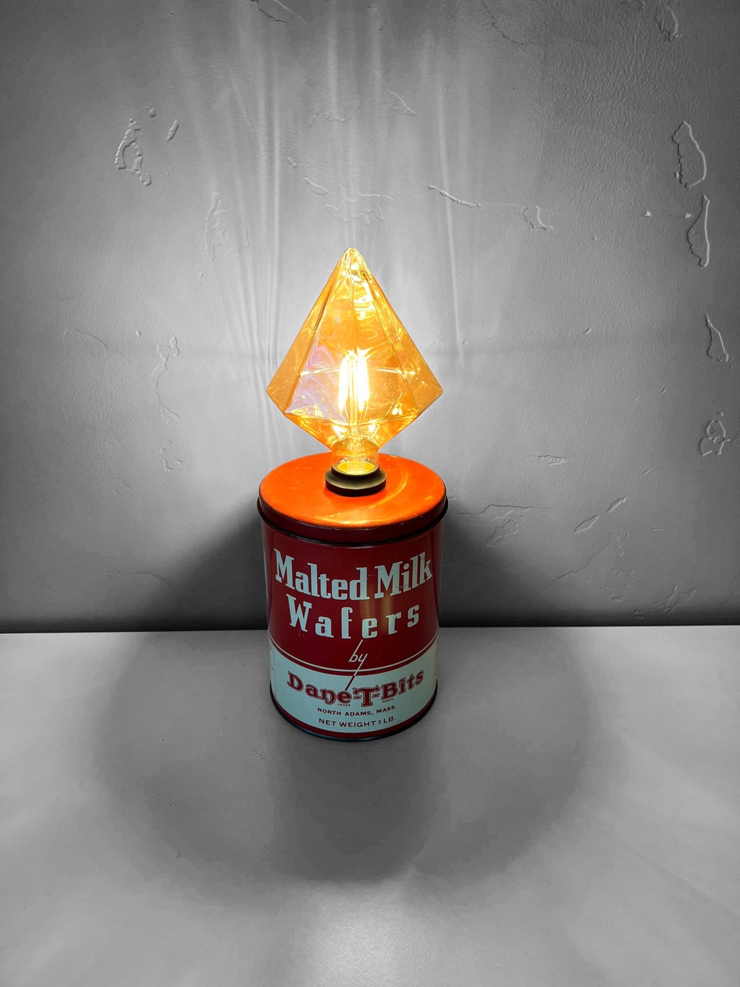 Vintage Tin Lamp - Etsy