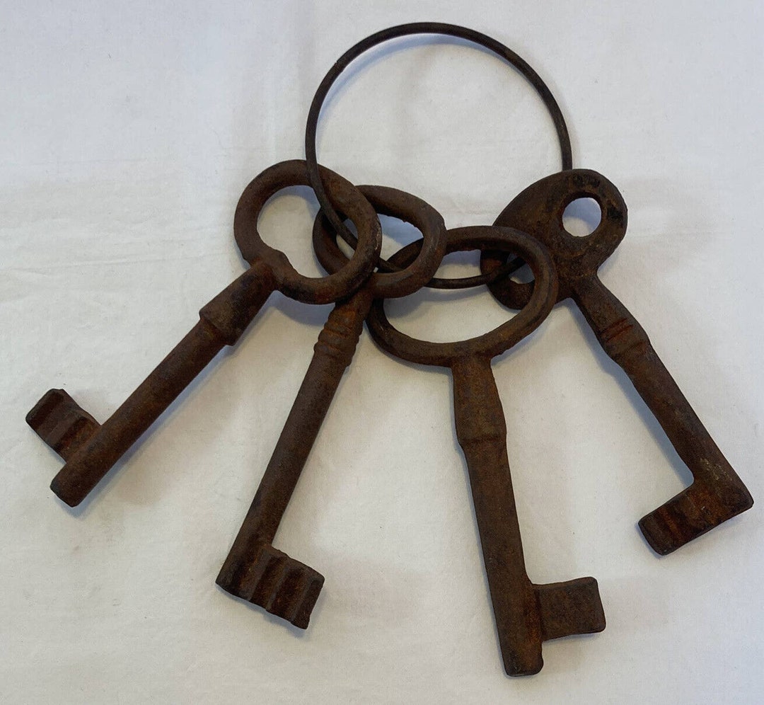 Heavy Large Door Iron Key Antique Rustic VTG Home Decor Steampunk 6-7 ...