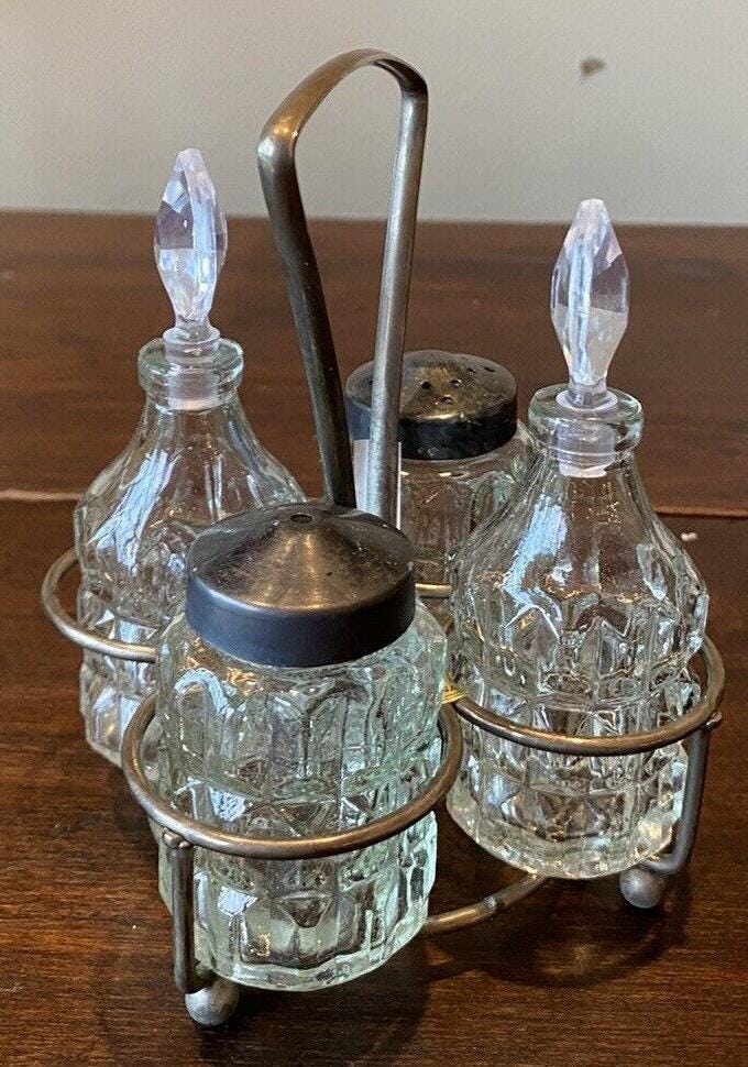 Vtg 5 PC Glass Crust Set Salt & Pepper Oil Vinegar in Carrier Nancy ...