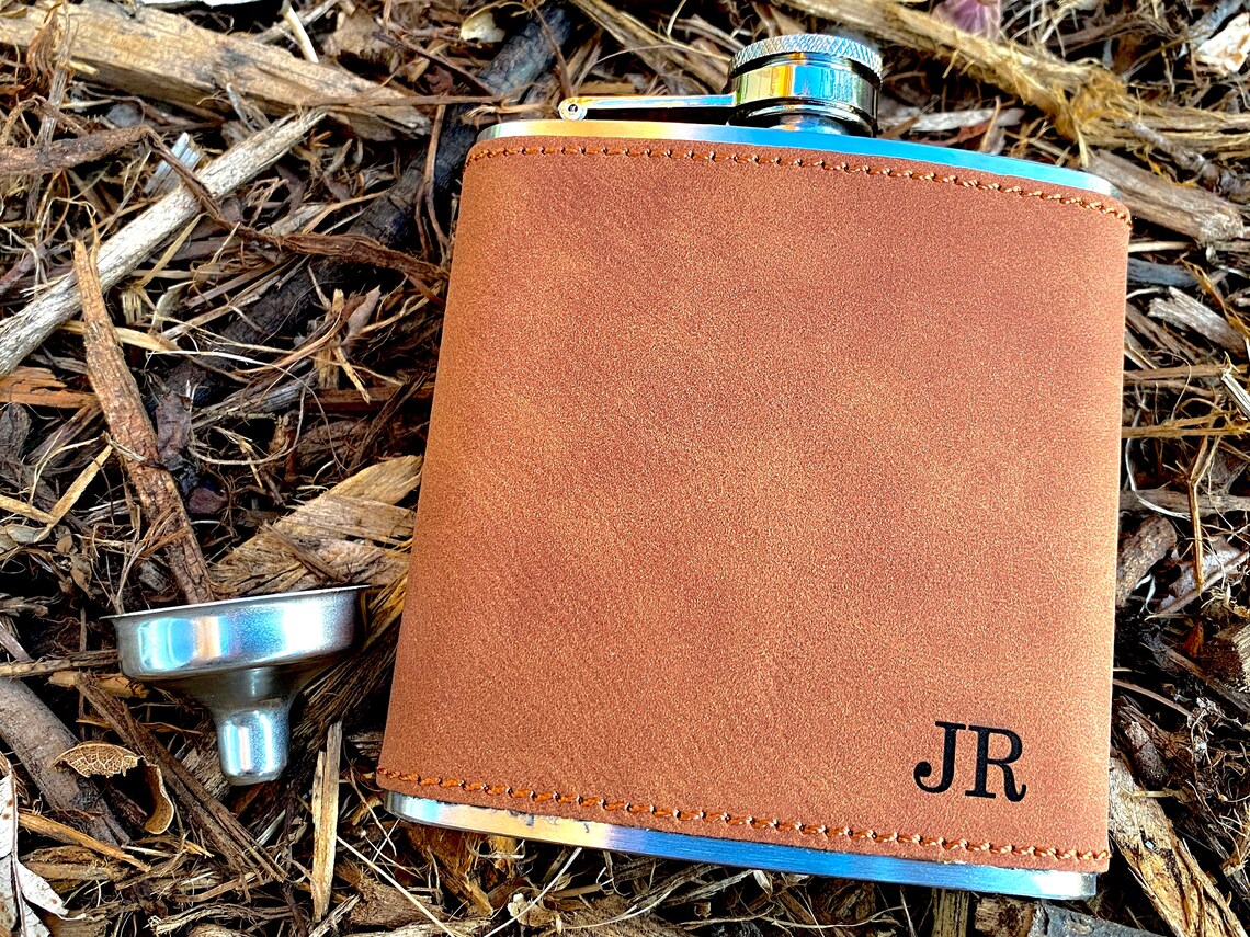 Engraved Flask for Groomsmen Personalized Flasks for Men - Etsy