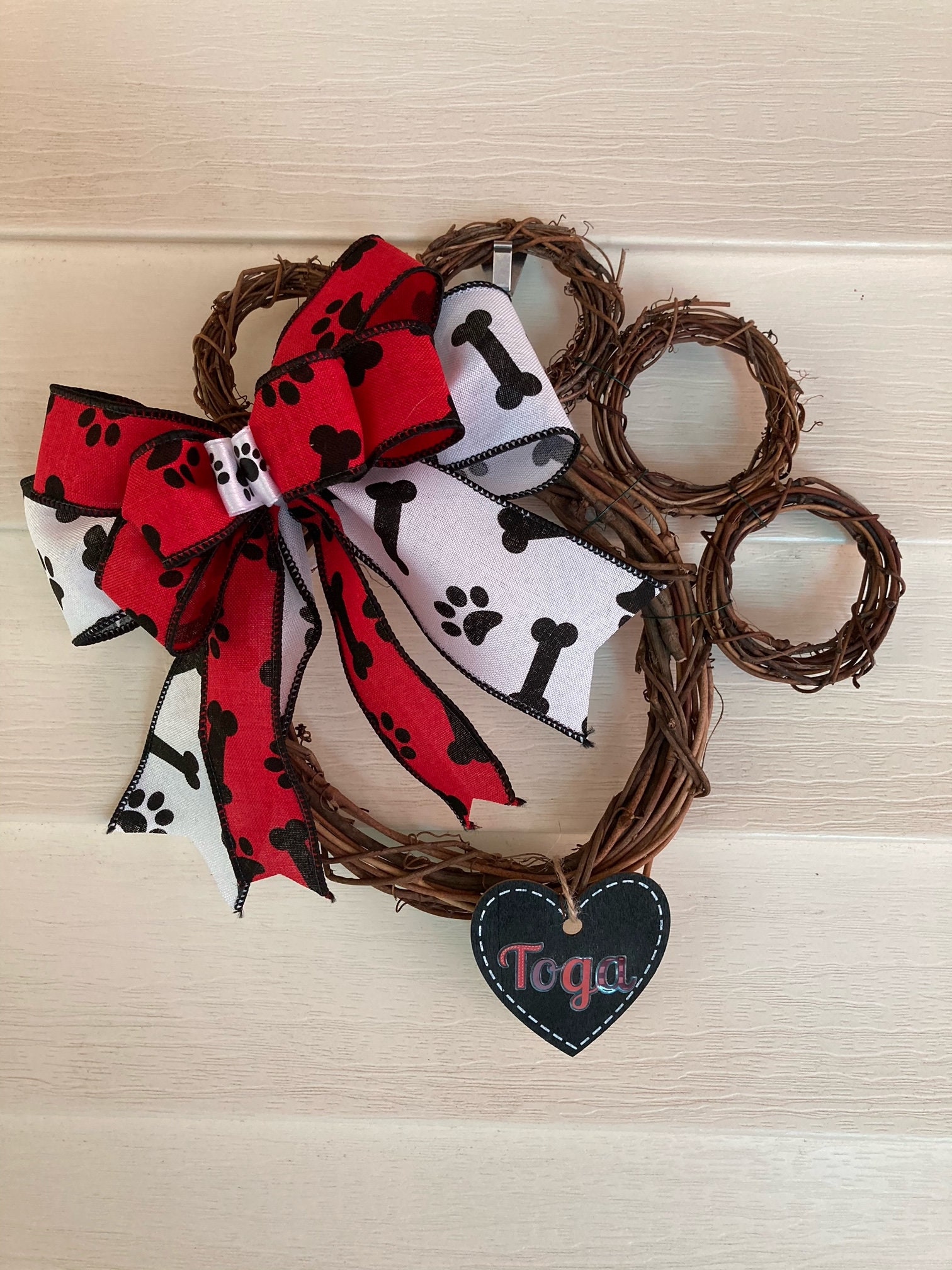 Dog Wreath, Personalized Dog Wreaths, Grapevine Dog Wreath, Paw Wreath ...