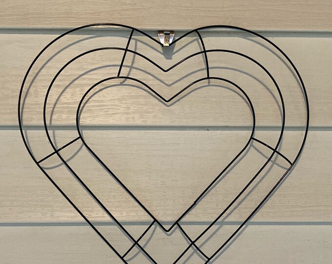 Heart Wreath Frame, Heart Shape Wreath Frame, Valentine's Wreath Heart ...