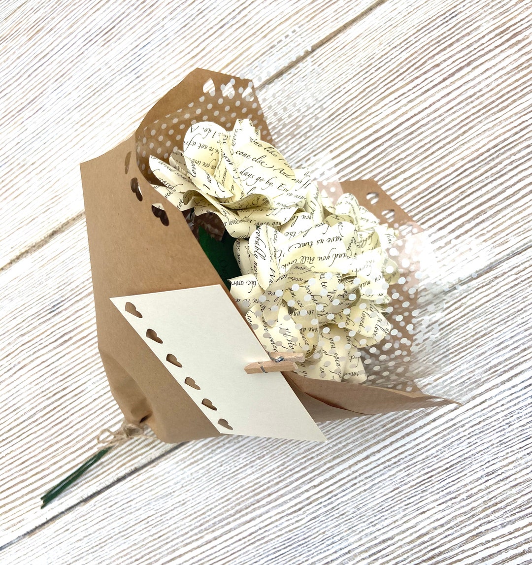 Personalised Paper Rose Bouquet, Paper Wedding and 1st Anniversary Gift ...