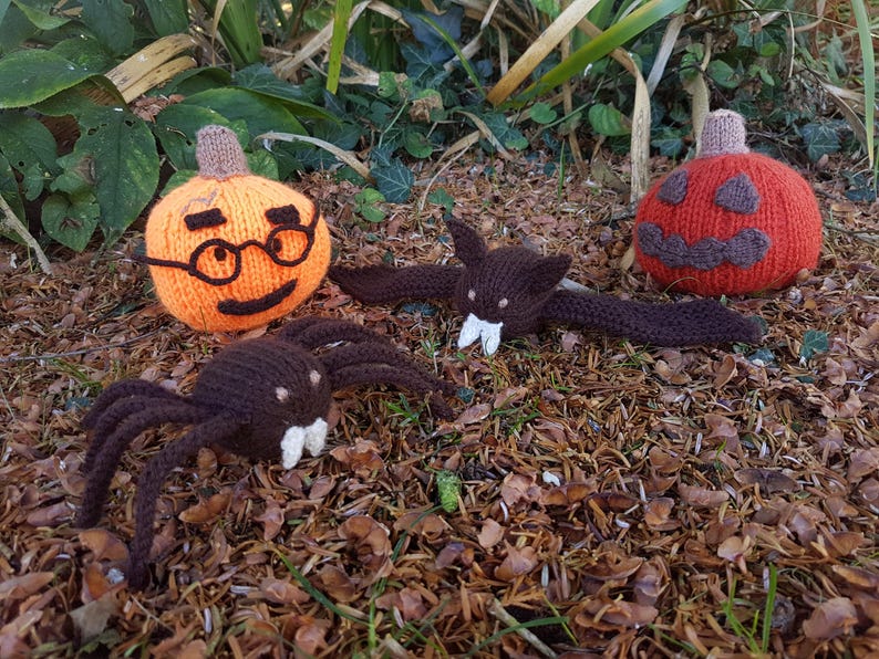 Knitted Spider - PDF Spider Knitting Pattern - Etsy