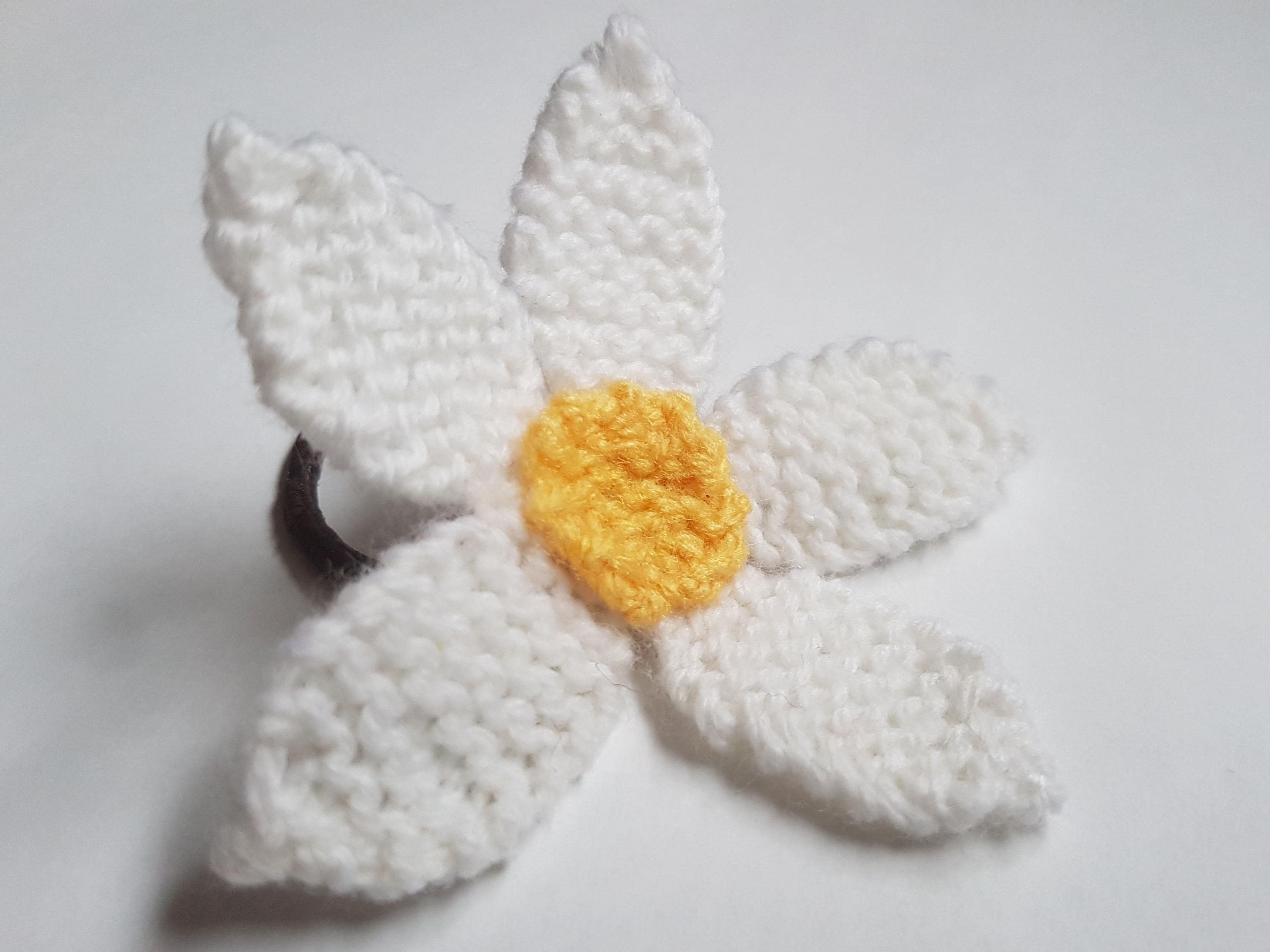 Knitted Daisy - PDF Daisy Knitting Pattern - Etsy