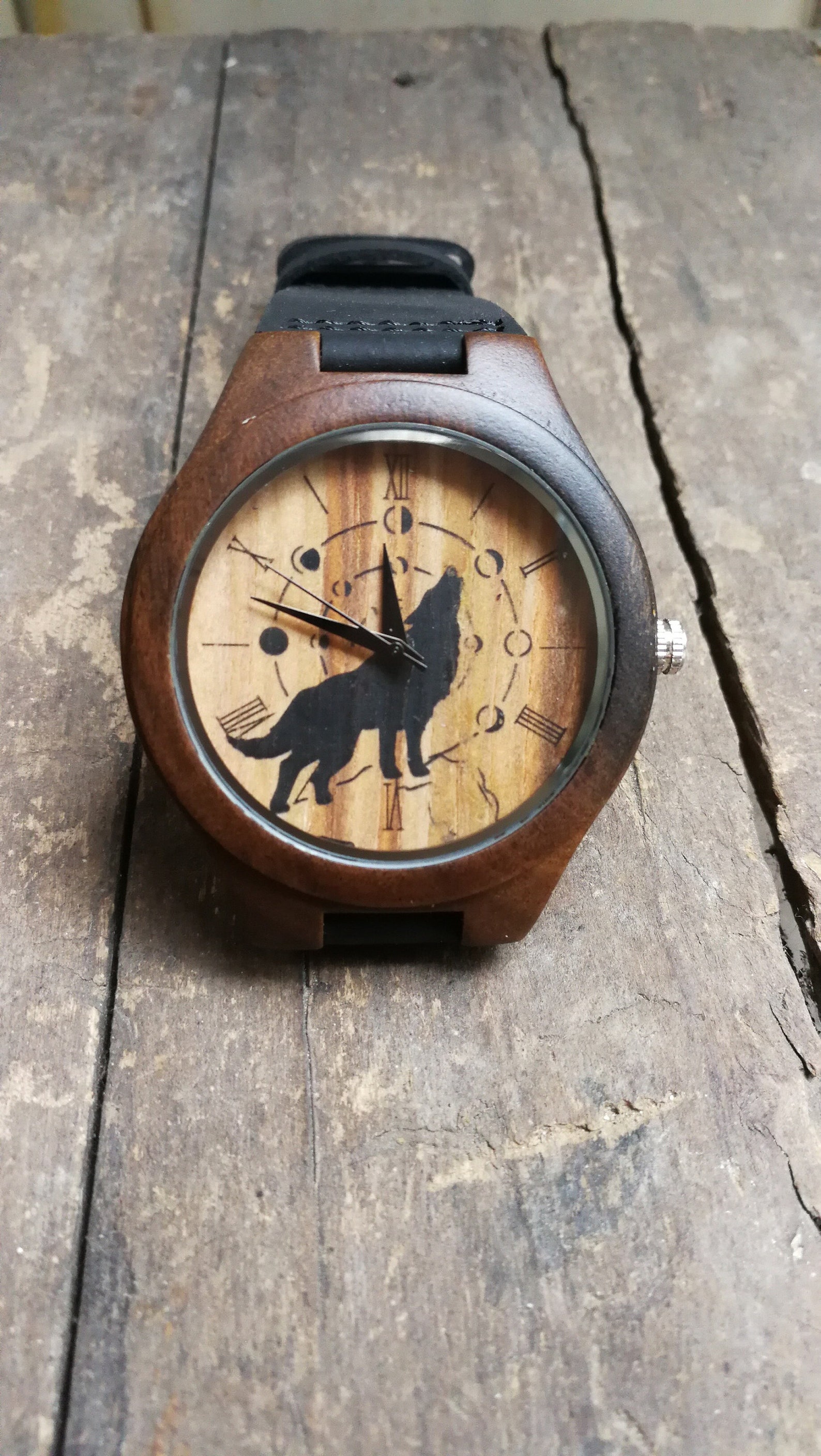 Wolf Lover Watch Werewolf Watch Unisex Watch Walnut Wooden - Etsy