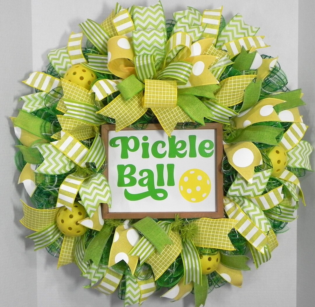 Pickle Ball Wreath, Green and Yellow Sports Wreath, Deco Mesh Wreath - Etsy