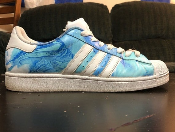 Venta > adidas superstar custom blue > en stock