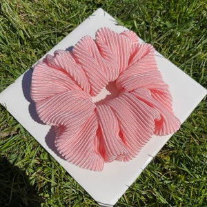 Pink Ribbed Scrunchie, 90s Scrunchies, VSCO Girl, Pink Hair Scrunchie ...