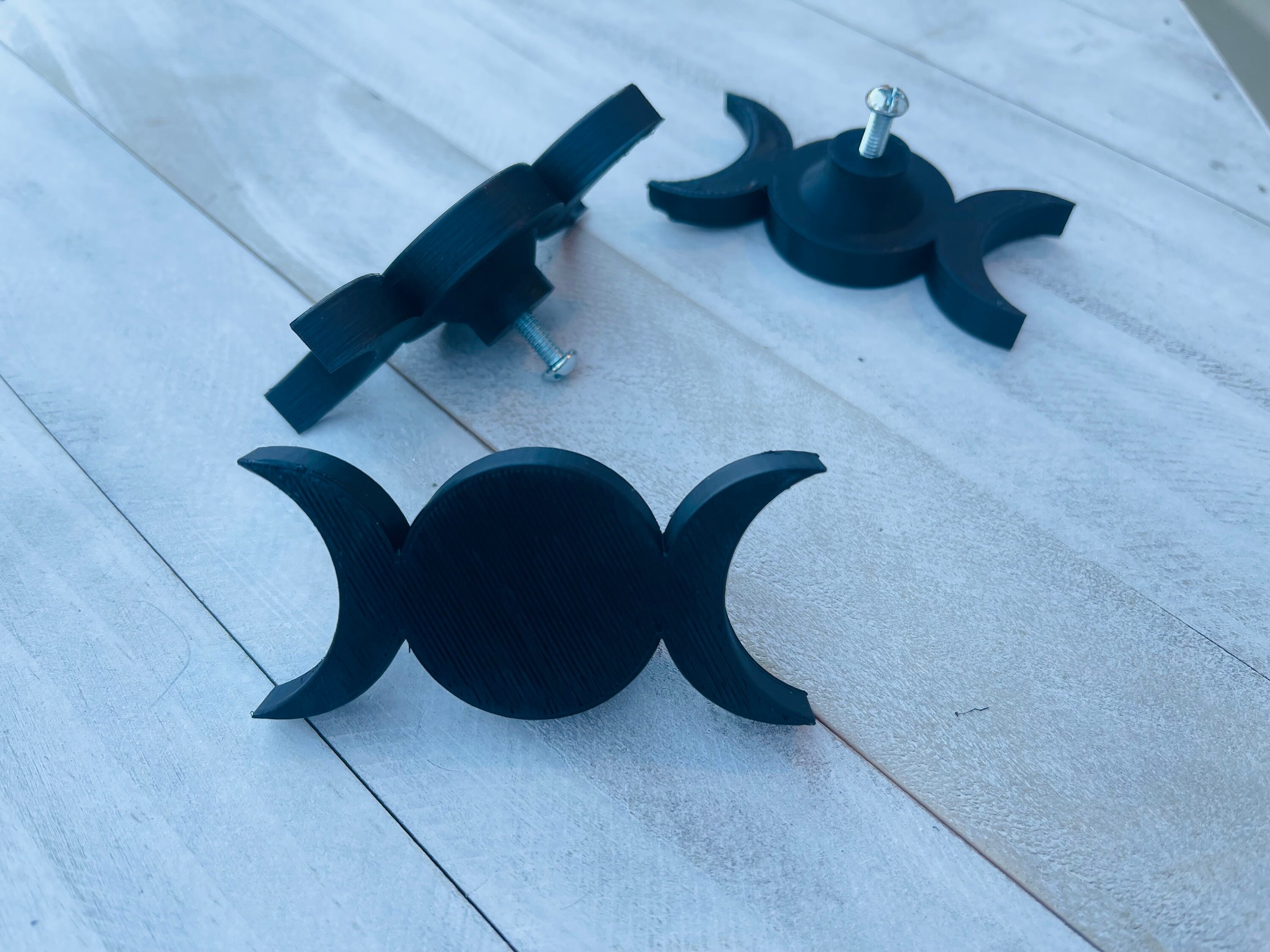 Triple Moon Drawer Knobs / Cabinet Pulls 3D Printed Gothic - Etsy