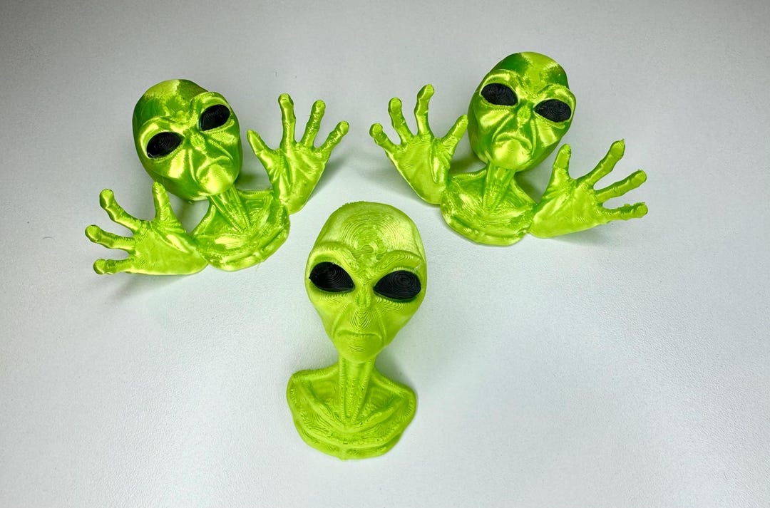 Alien Refrigerator Magnets| Multiple Colors | ET Extraterrestrial Lock ...